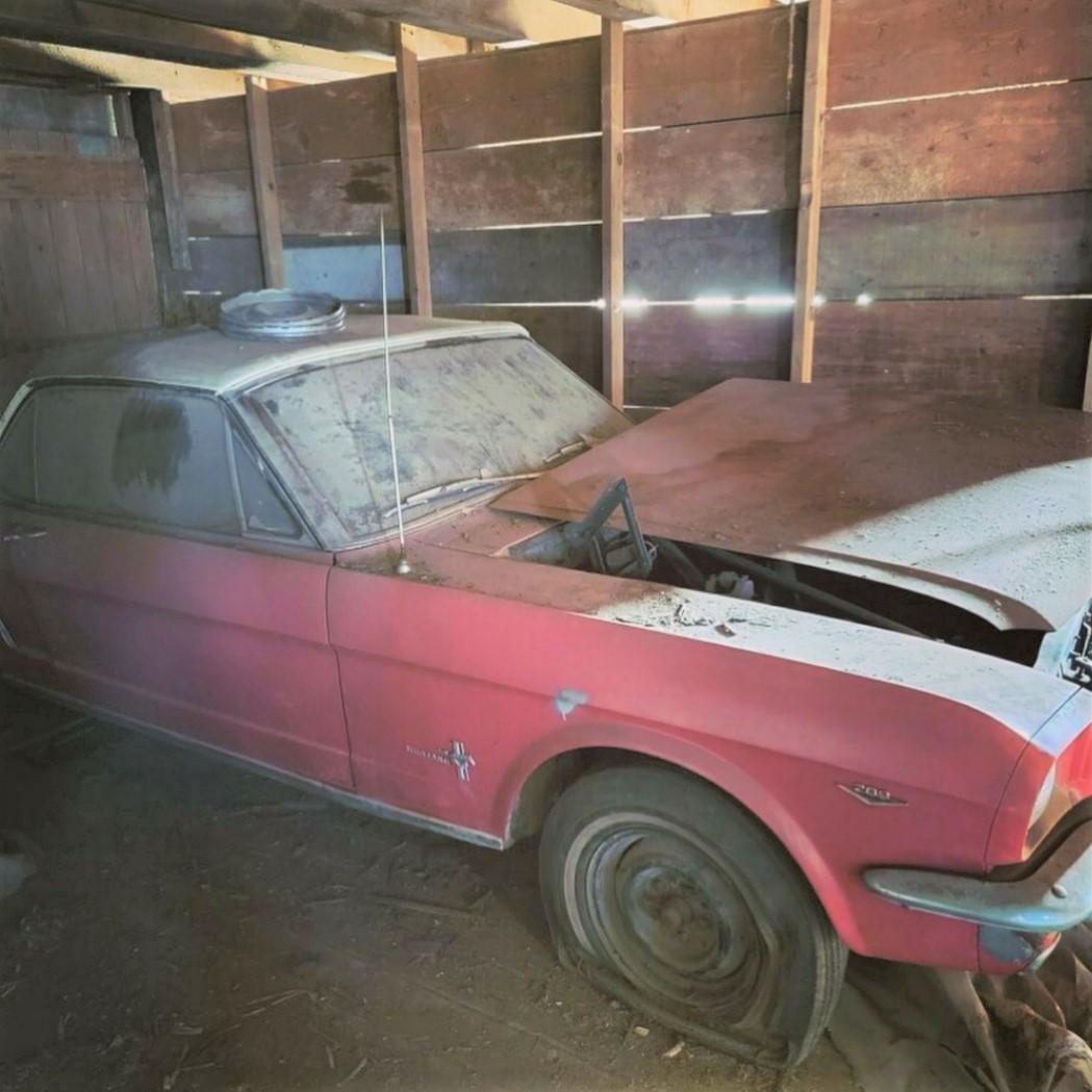 Barn Finds - All American Reclaim | Reclaimed Barn Wood, Lumber & Antiques